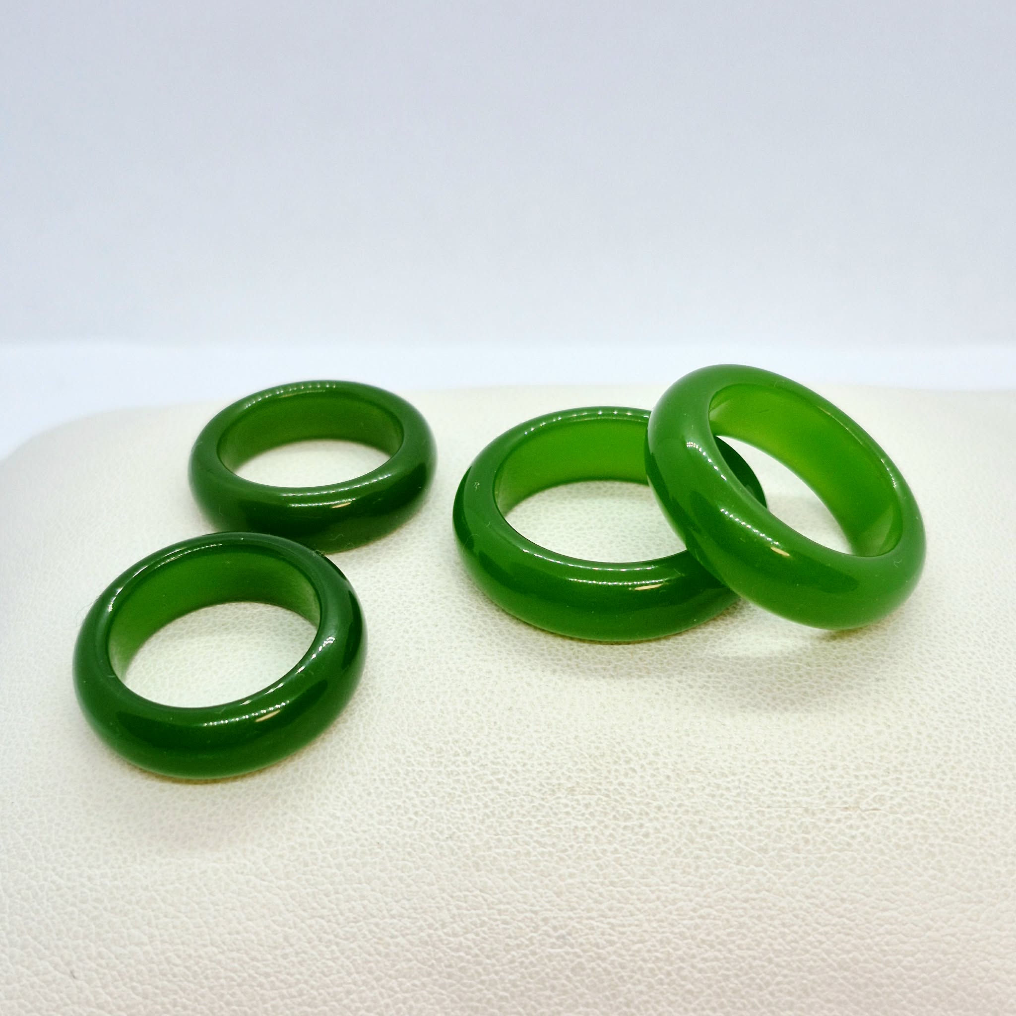 Natural Hetian Jade Ring – Jambo